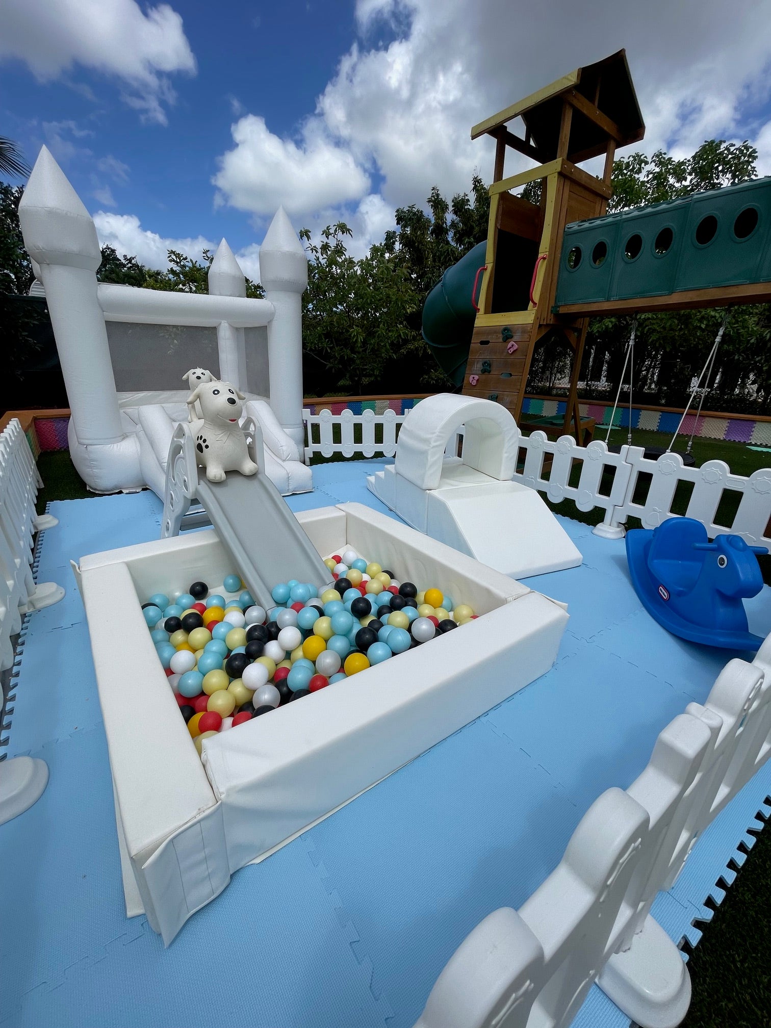 Soft Play Purple - RESERVE NOW / RENTAL MIAMI & BROWARD – Deluxe Bounce ...