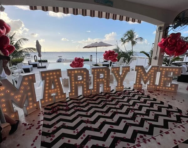 MARRY ME - Marquee Letters Rental - Valentine's Day – Deluxe Bounce House